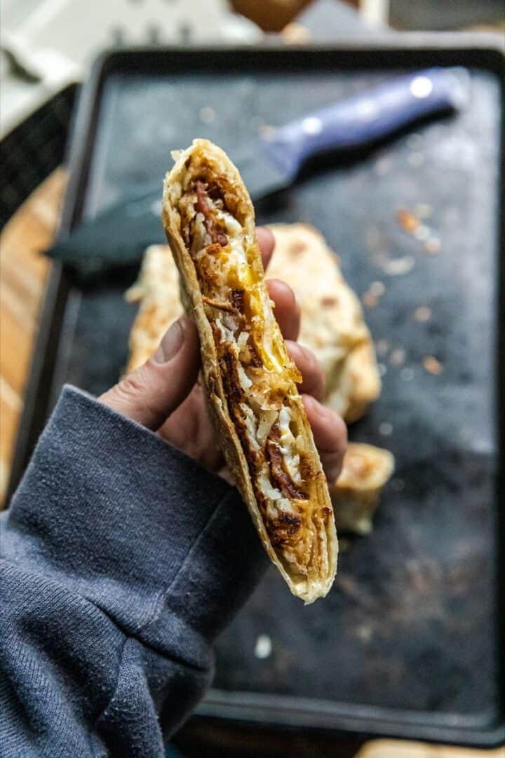 Blackstone Breakfast Crunchwrap – Blackstone Recipes Daily